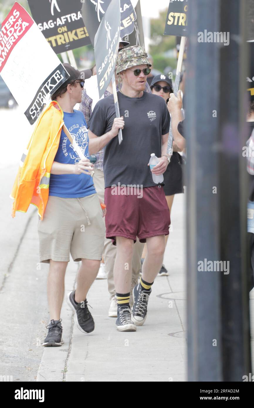 Photo by: gotpap/STAR MAX/IPx 2023 8/1/23 Jesse Plemons and Ethan ...