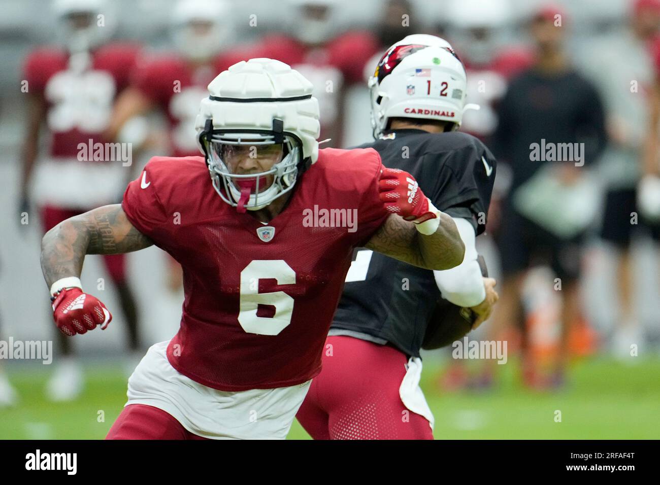 Arizona Cardinals running back James Conner runs out for a pass during ...