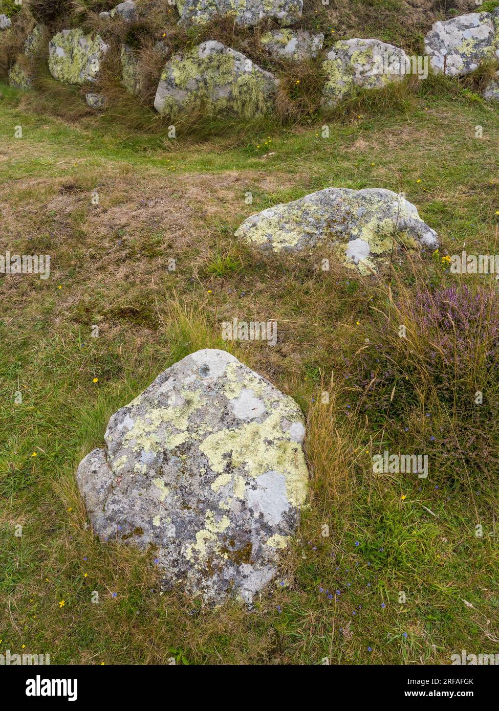 Scillonian burial mound hi-res stock photography and images - Alamy