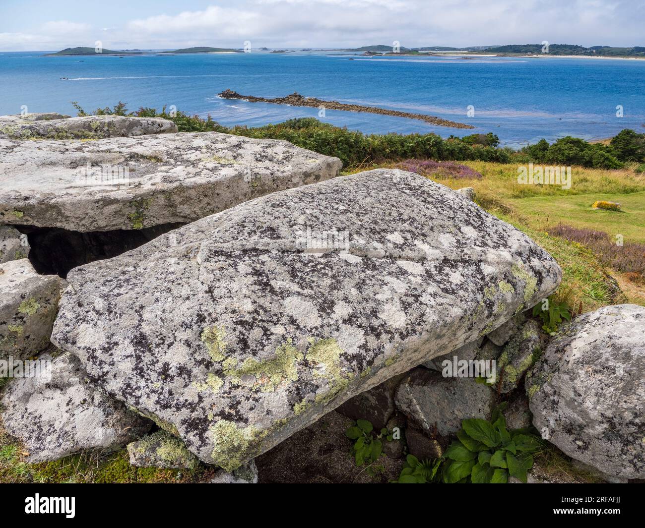 Scillonian burial mound hi-res stock photography and images - Alamy