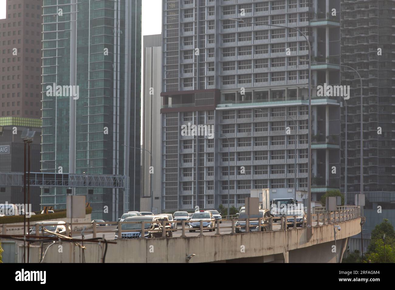 Urban etiquette hi-res stock photography and images - Alamy