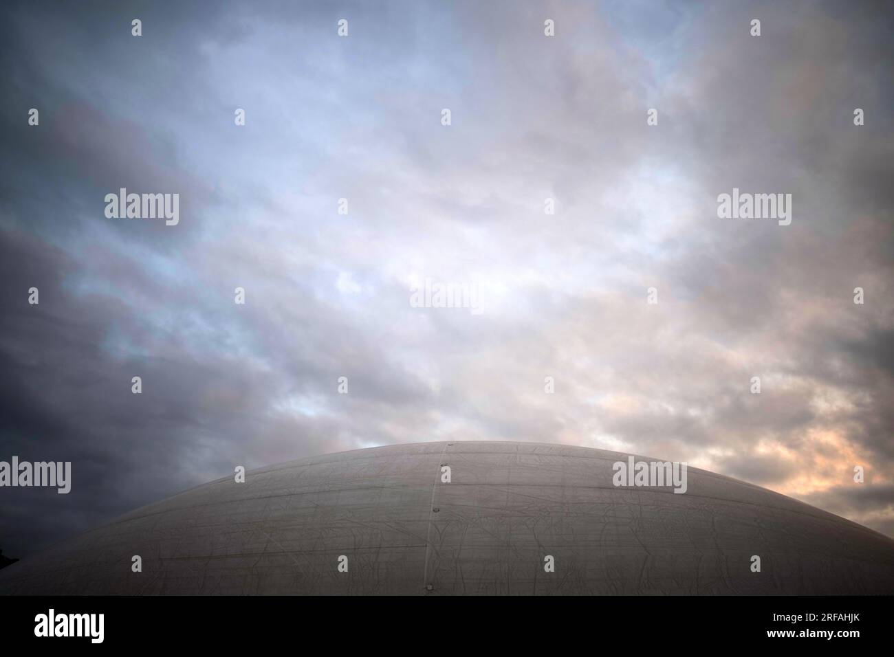 Air inflated structure hi-res stock photography and images - Alamy