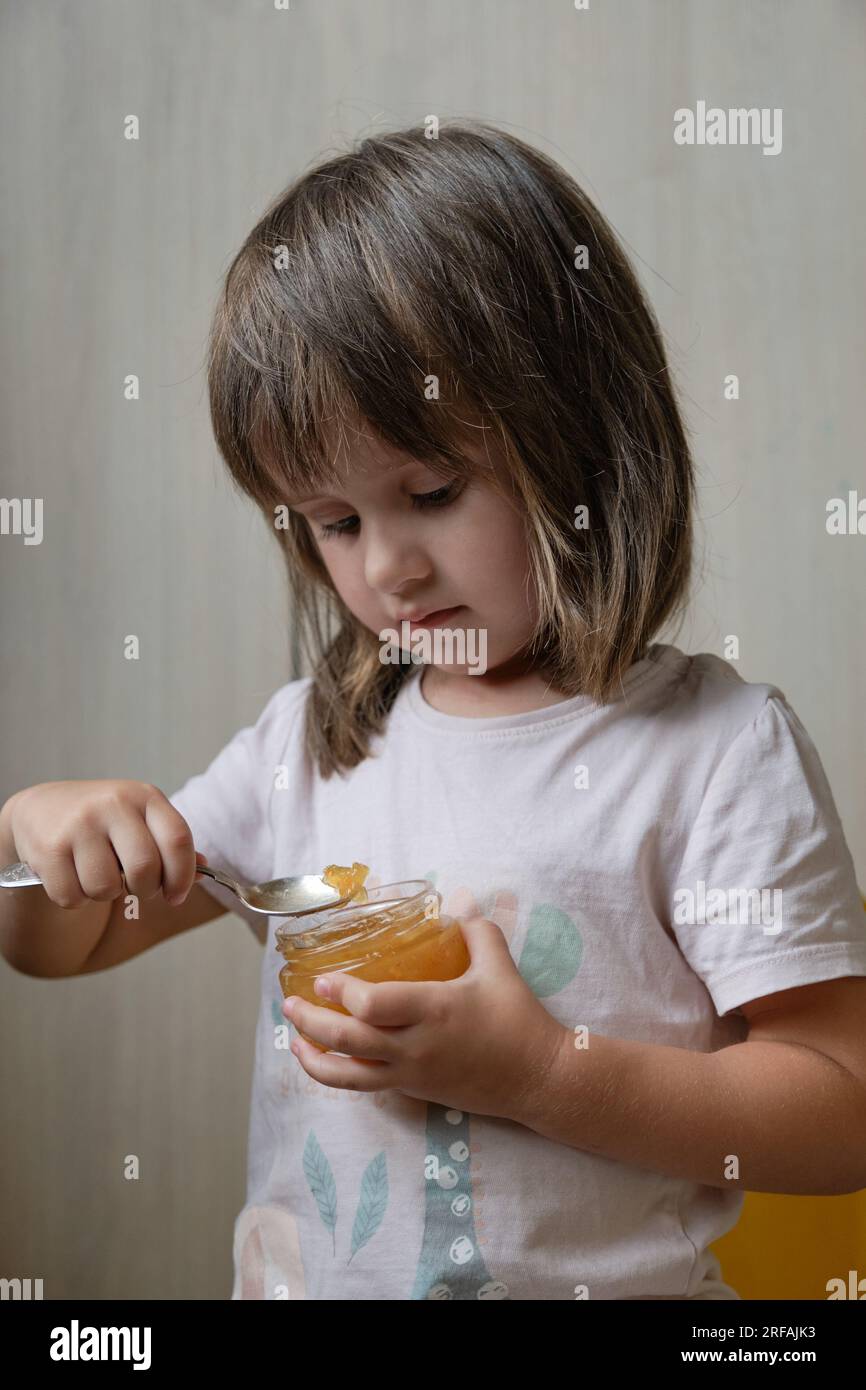 Jelly baby family hi-res stock photography and images - Alamy