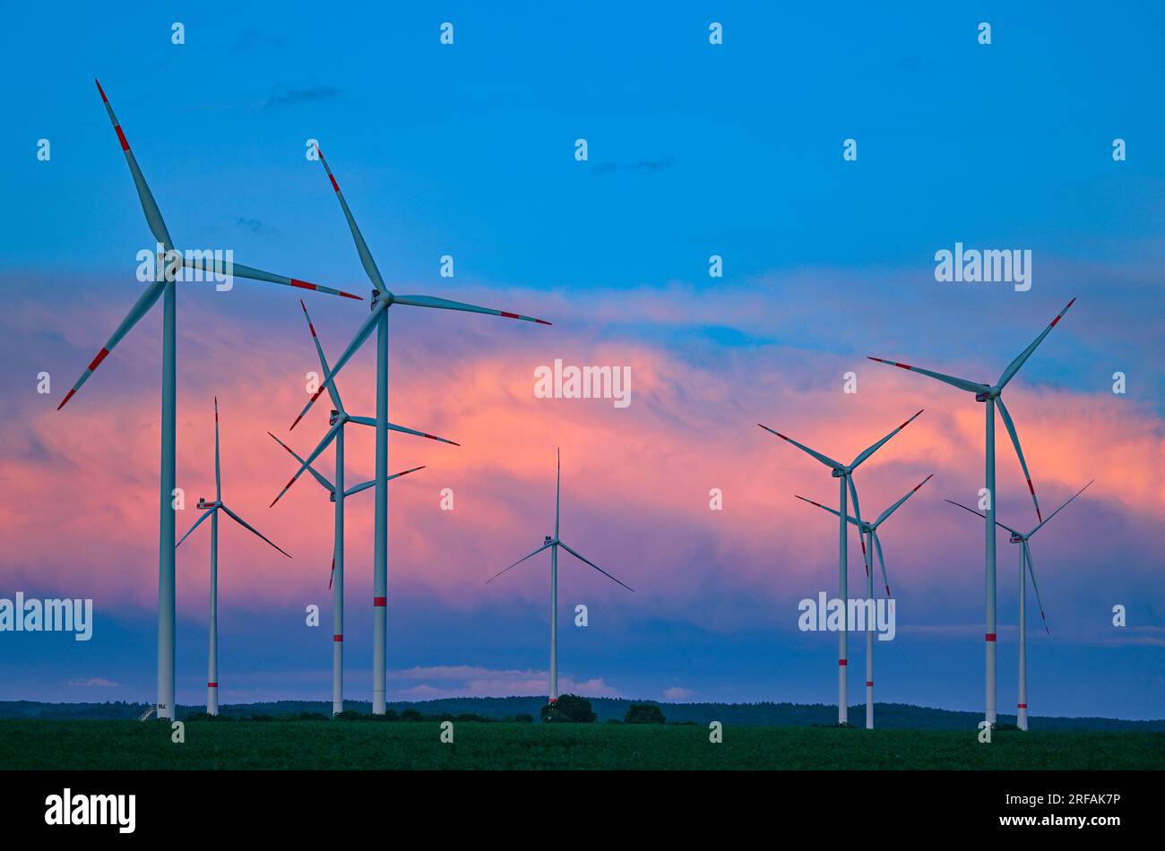 Jacobsdorf, Germany. 01st Aug, 2023. The wind energy park "Odervorland ...