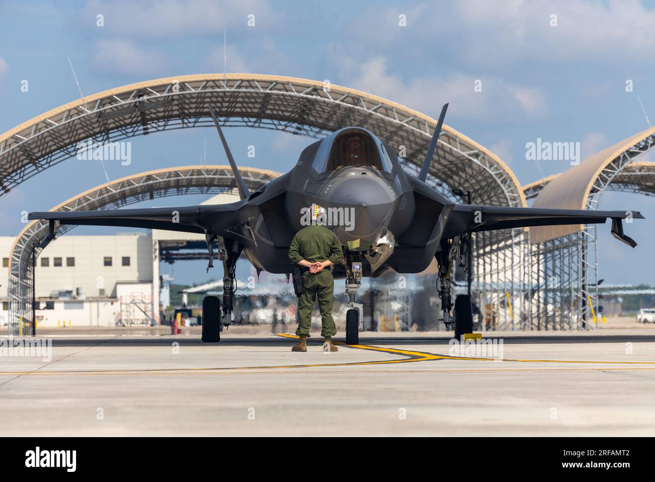 U.S. Marine Corps F-35B prepares for takeoff at Marine Corps Air ...