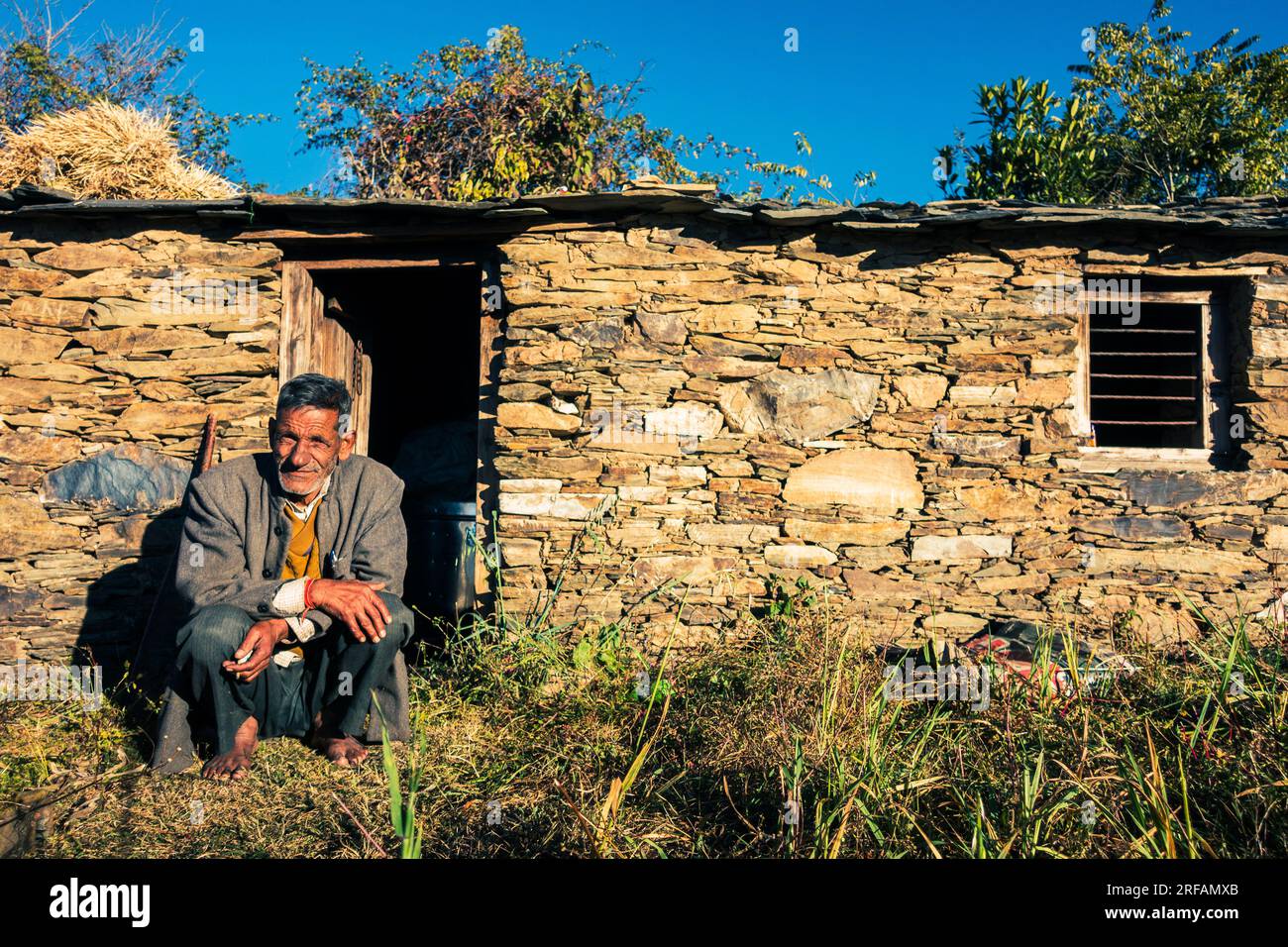 Mud house hi-res stock photography and images - Alamy