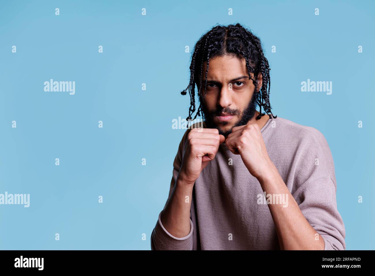 Boxing braids hi-res stock photography and images - Alamy