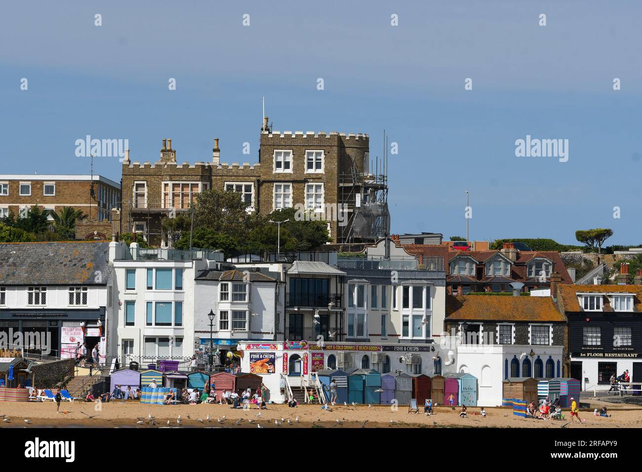 Broadstairs town hi-res stock photography and images - Alamy