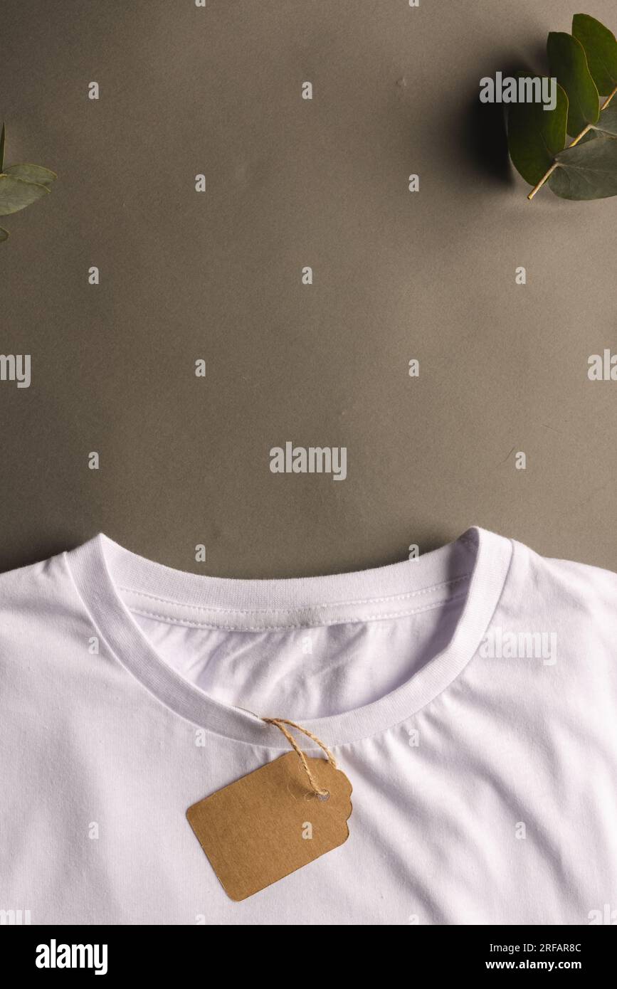 Clothing tag white hi-res stock photography and images - Alamy