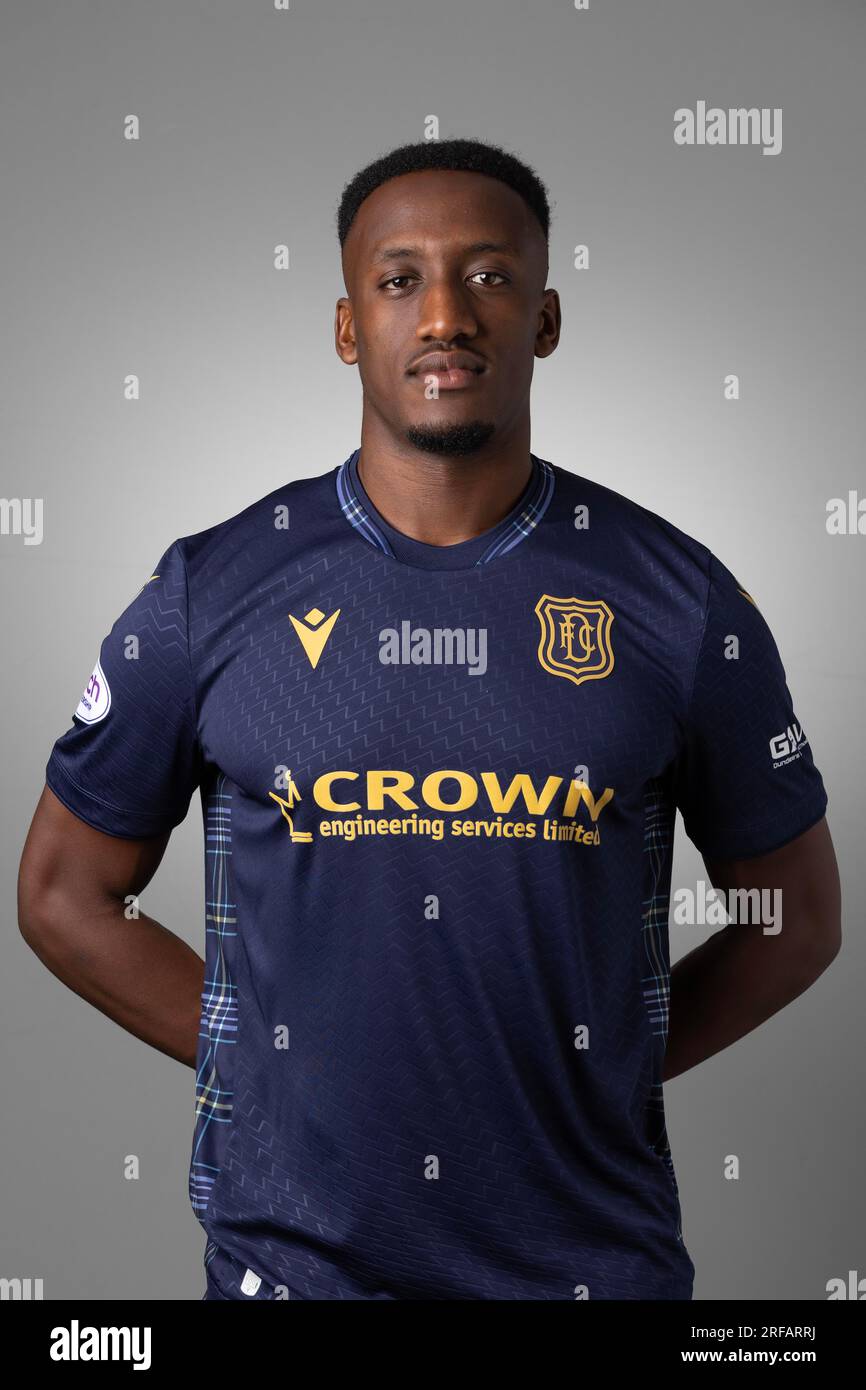 Dundee FC's Zach Robinson Stock Photo - Alamy