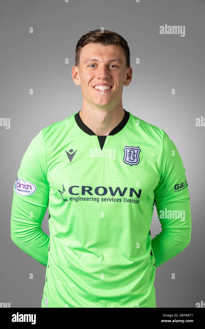 Dundee FC goalkeeper Jon McCracken Stock Photo - Alamy