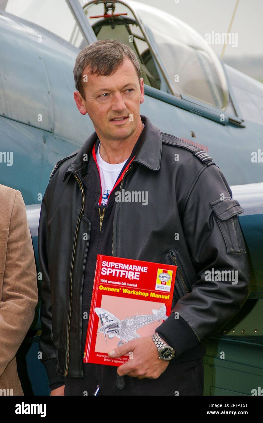 Book launch of Haynes Spitfire manual. Haynes Owner's Workshop Manual ...