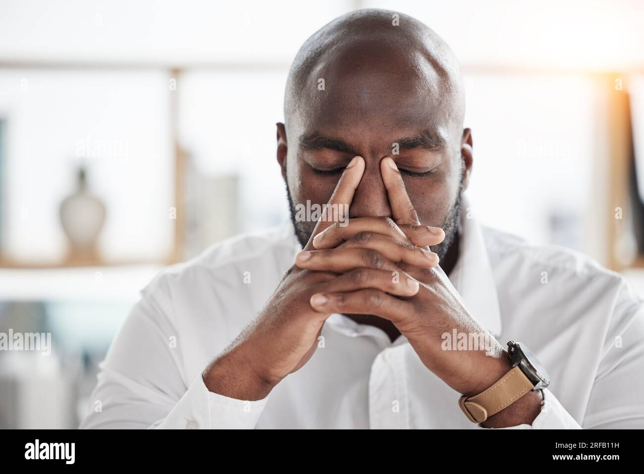 Sleeping salesman hi-res stock photography and images - Alamy