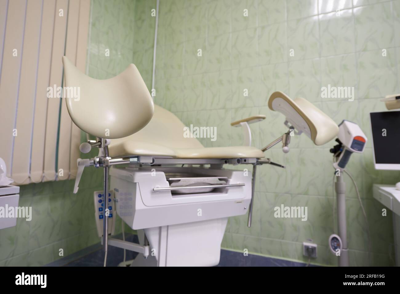 Gynecology room empty hi-res stock photography and images - Alamy