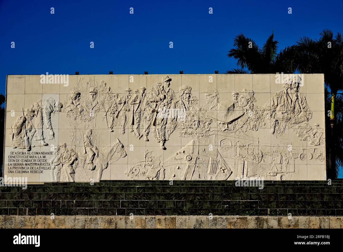 Che guevara sculptural wall hi-res stock photography and images - Alamy