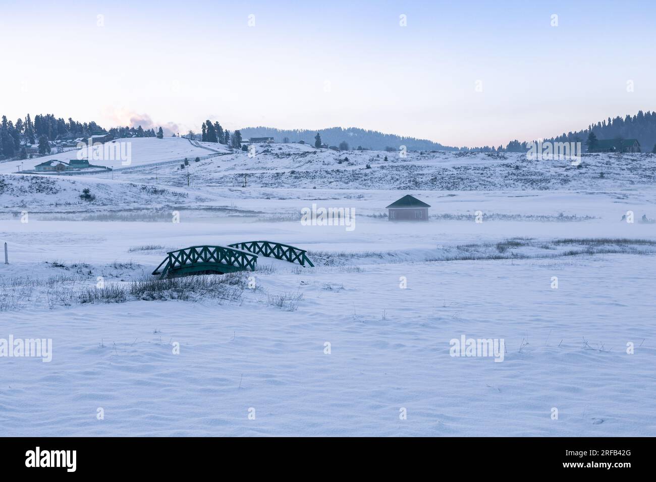 Ordinary activities hi-res stock photography and images - Alamy