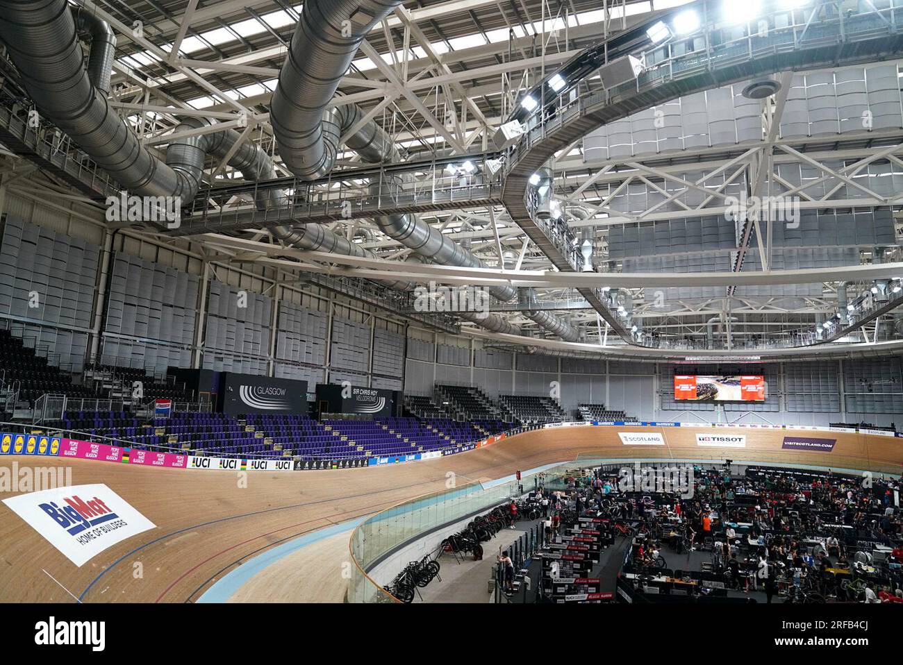 2023 track uci glasgow velodrome hi-res stock photography and images ...