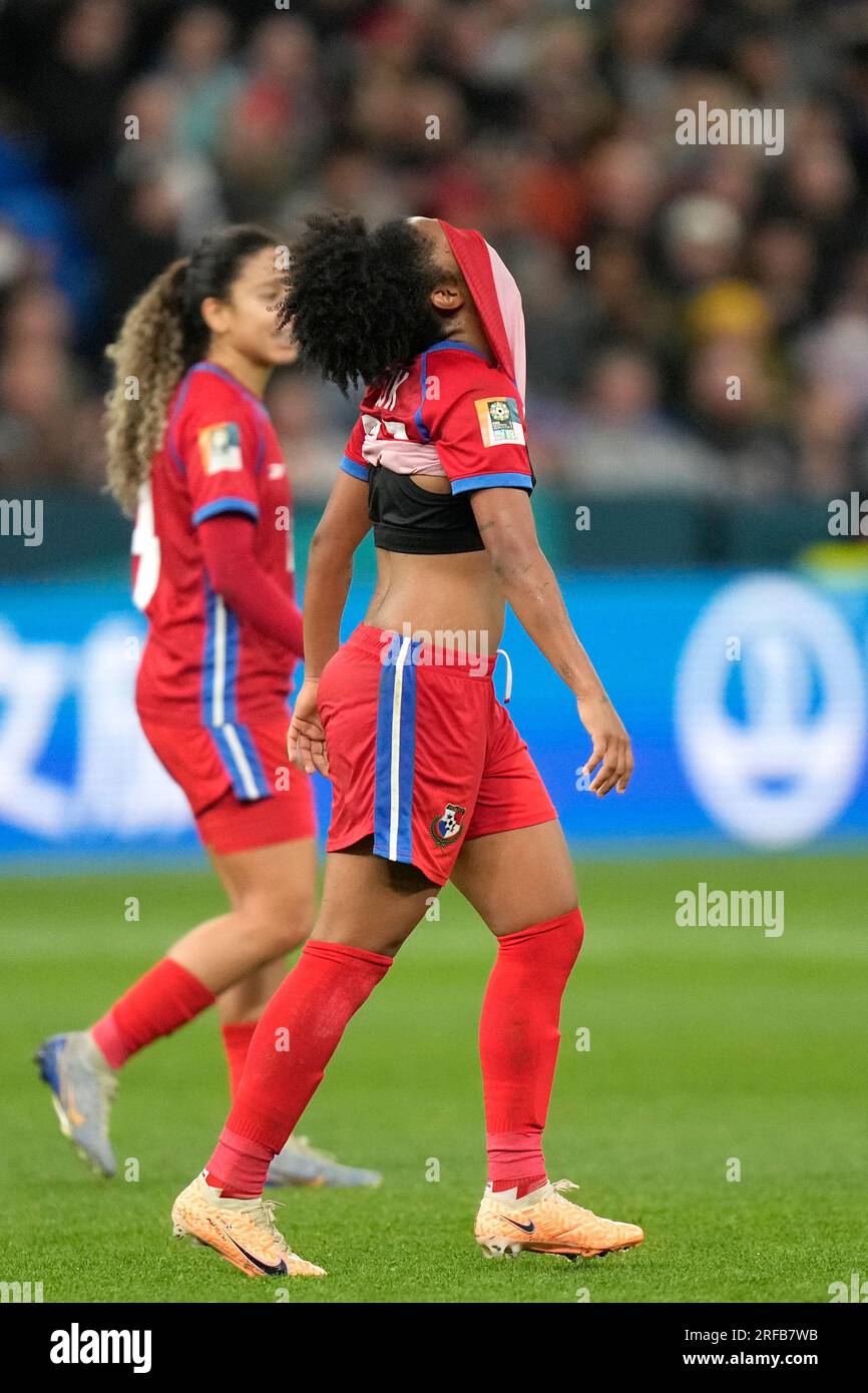 Panama's Marta Cox reacts after missing a scoring chance during the ...
