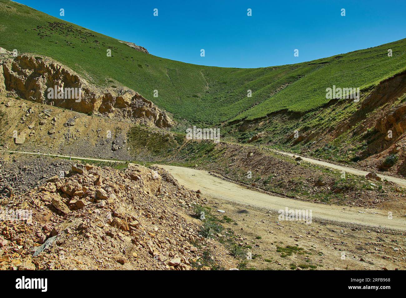 Moldo-Ashuu pass district of Son-Kul Region in western Kyrgyzstan Stock ...