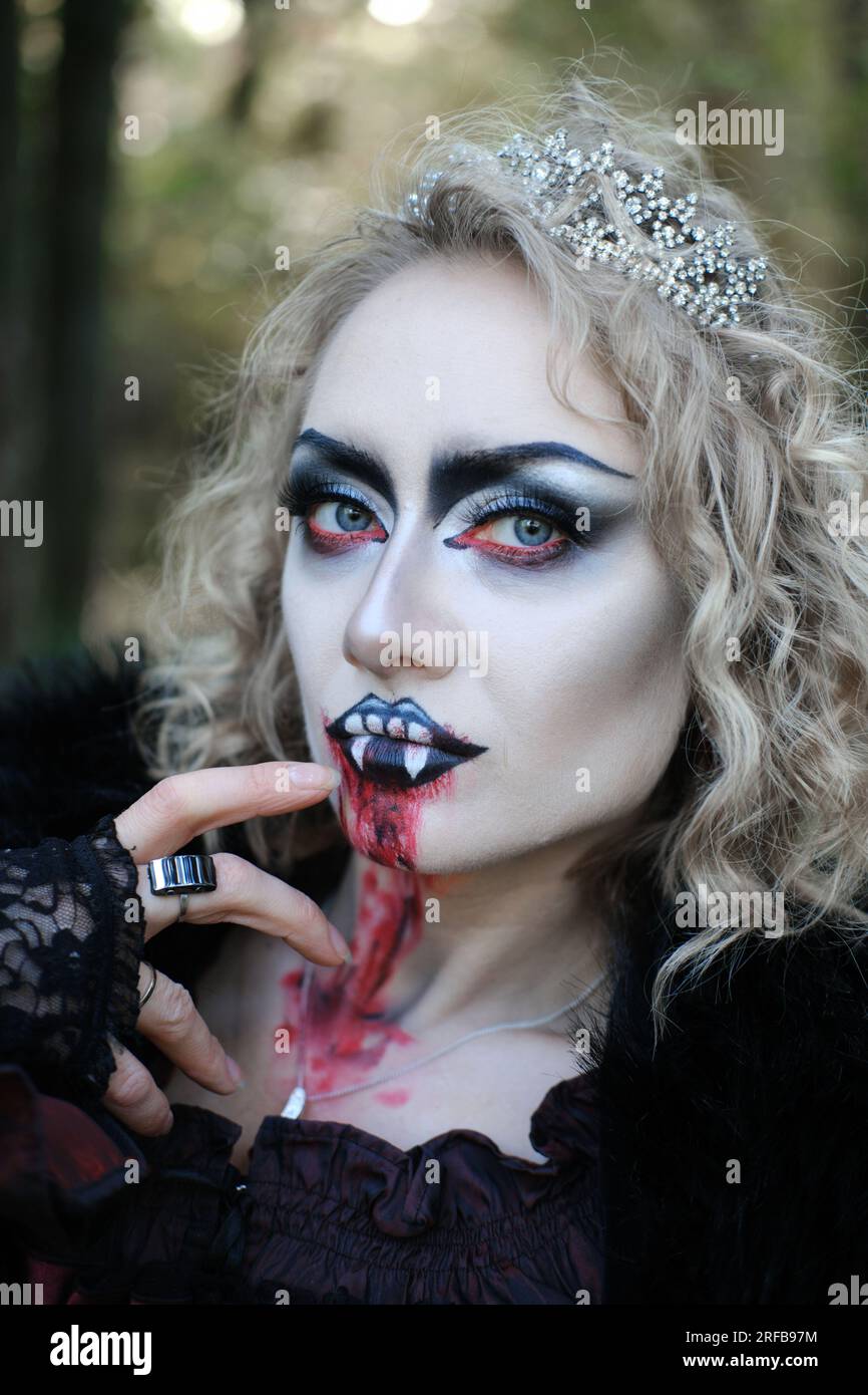 Girl Vampire Makeup