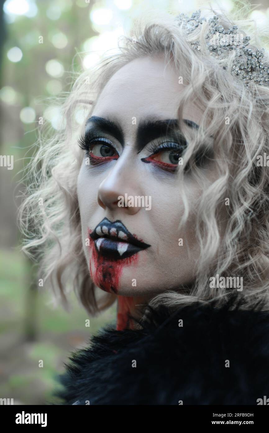 Woman gothic walking forest hi-res stock photography and images - Alamy