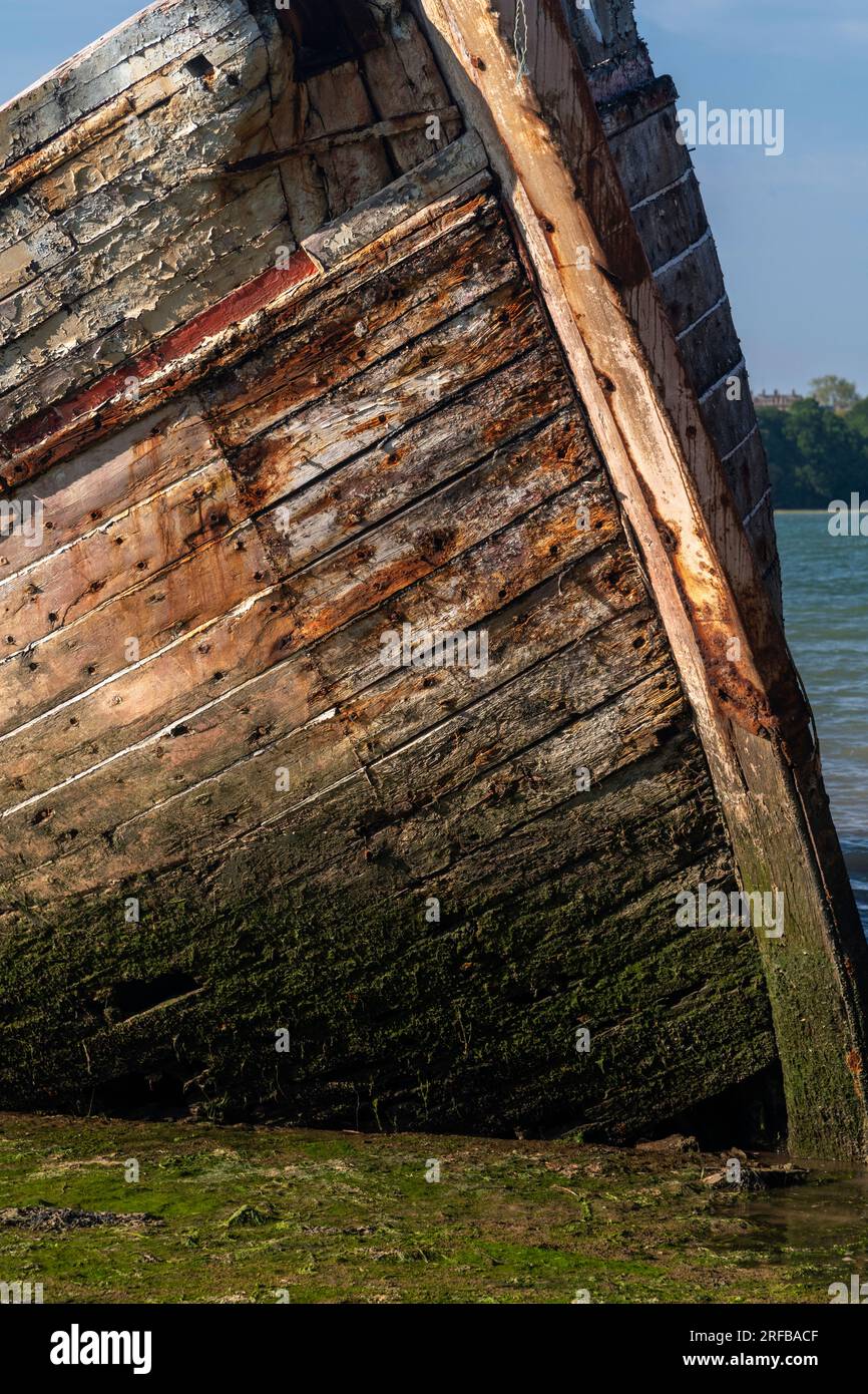 UK, England, Suffolk, Pin Mill, River Orwell, Boat Graveyard Stock ...