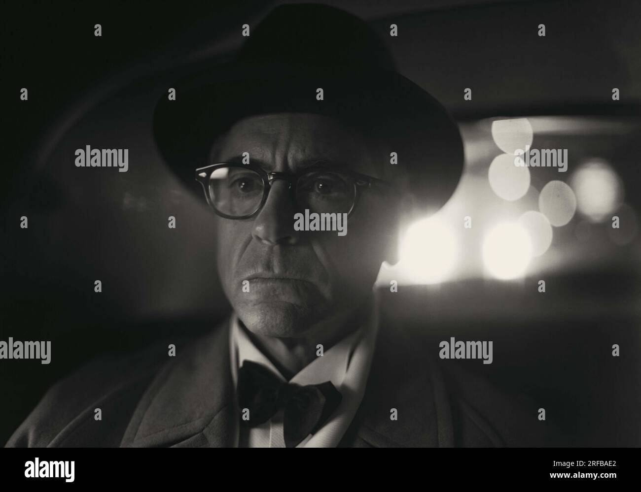 Oppenheimer robert downey jr hi-res stock photography and images - Alamy