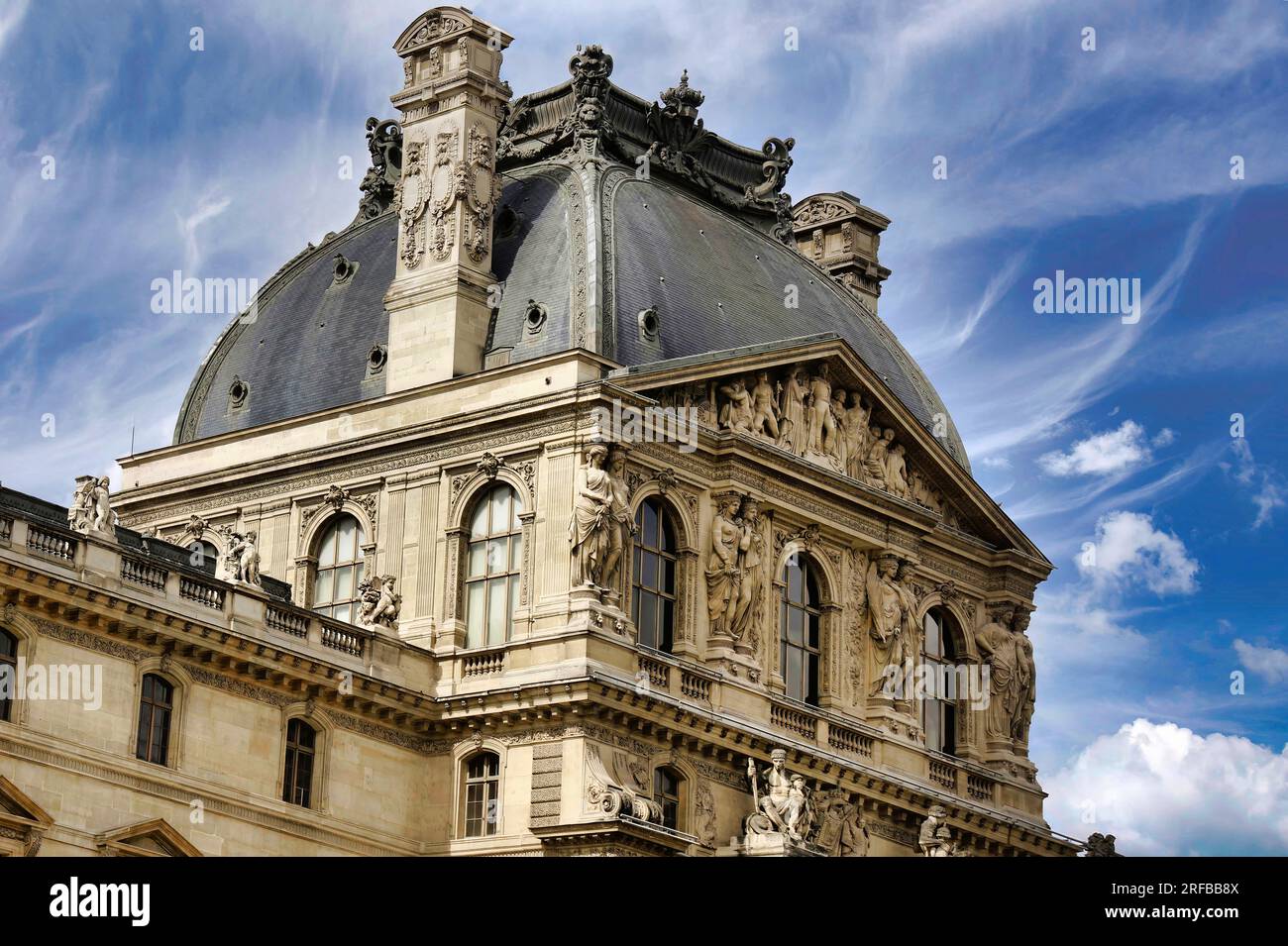 The wonderful building that houses the Louvre museum in Paris, France ...