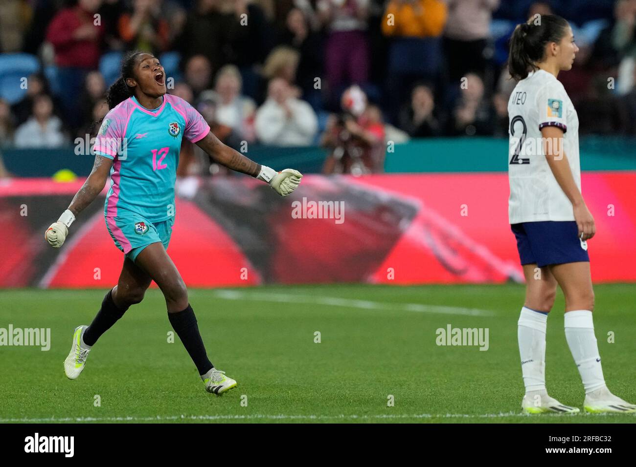 Panama's goalkeeper Yenith Bailey celebrates after Lineth Cedeno scored ...
