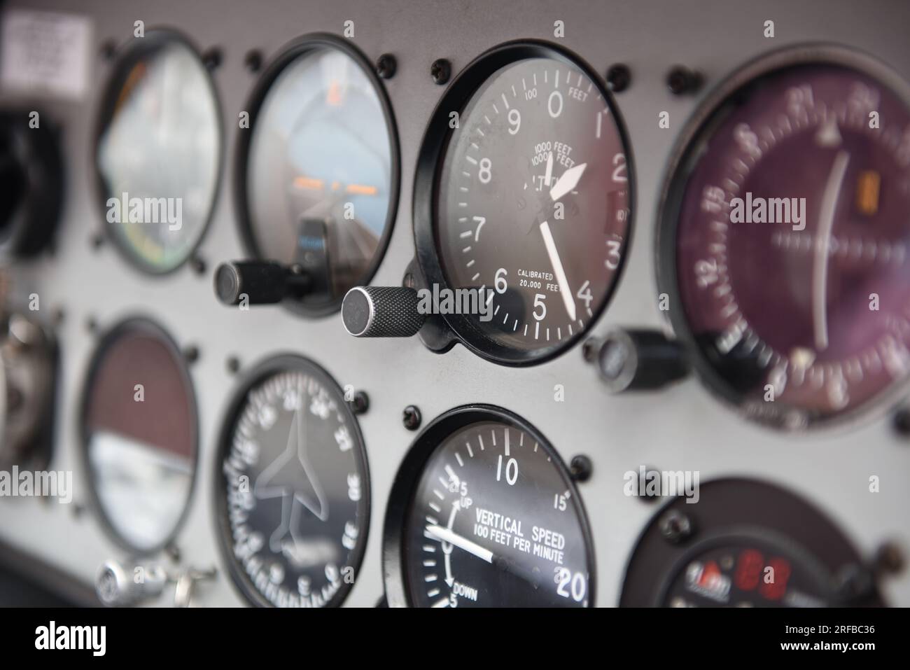 Gauge cockpit airplane hi-res stock photography and images - Alamy