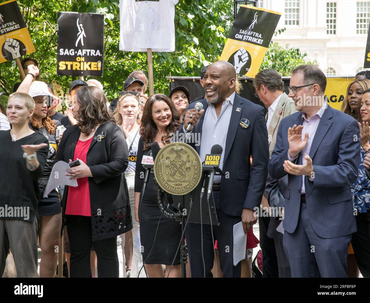 New York, NY, USA. 1st Aug, 2023. Rebecca Damon, Fran Drescher, Ezra ...