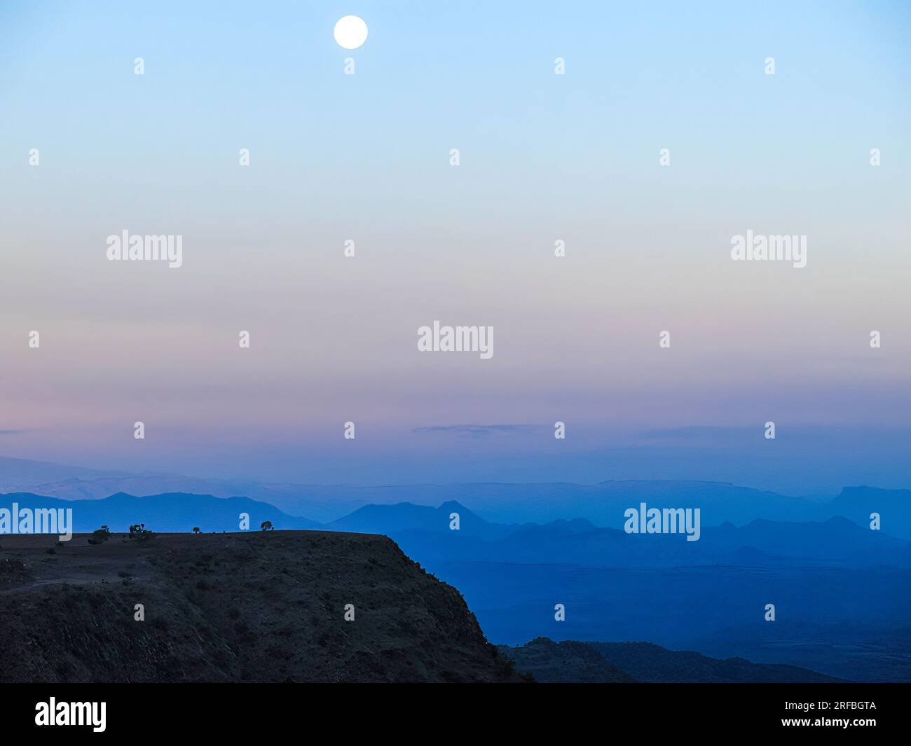 Glorious full moon hi-res stock photography and images - Alamy