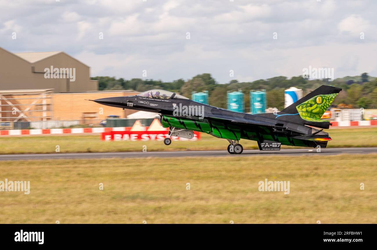 Belgian Air Force F-16 Solo Display "Dream Viper" at the Royal ...