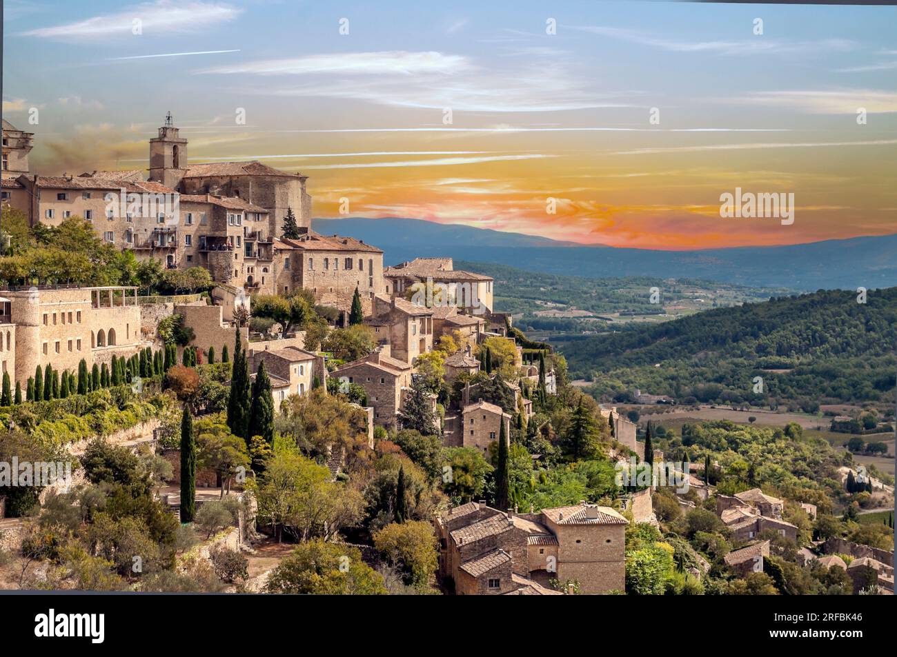 Gordes sunrise provence france hi-res stock photography and images - Alamy