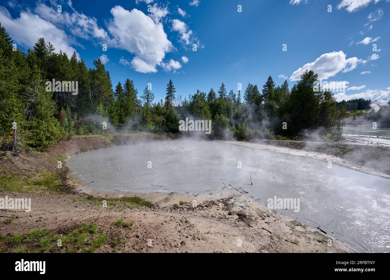 Black Dragon's Caldron, Mud Volcano, Area Yellowstone National Park ...