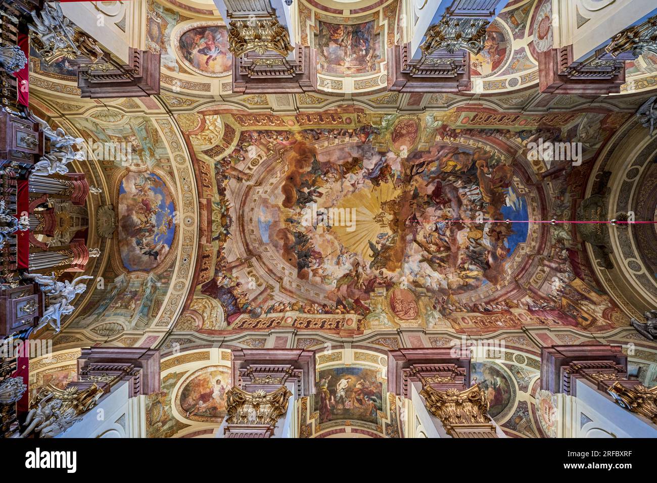 Baroque ceiling jesus hi-res stock photography and images - Alamy