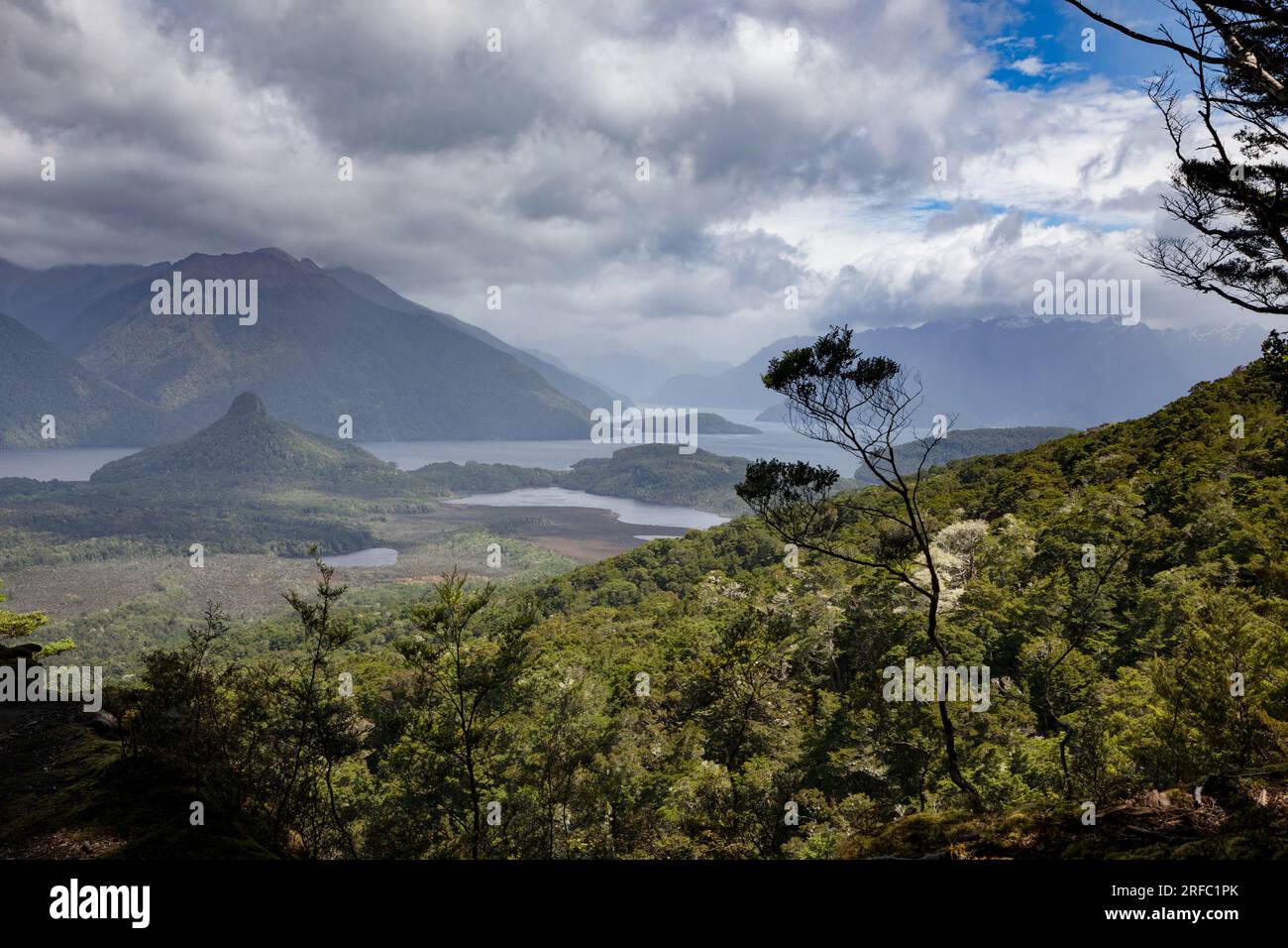 The stunning Circle Walk View Point above The Monument near the town of ...