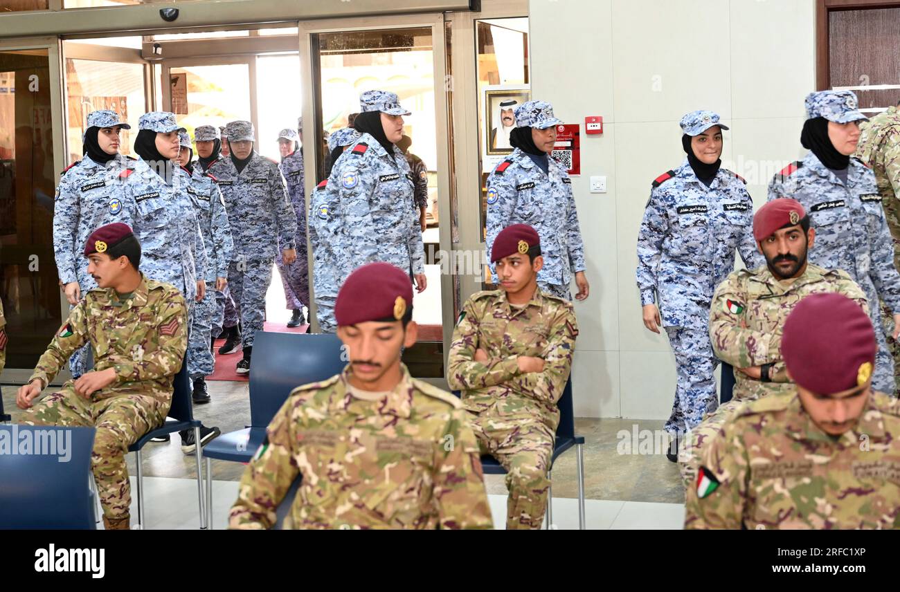Hawalli Governorate, Kuwait. 2nd Aug, 2023. Kuwaiti soldiers ...