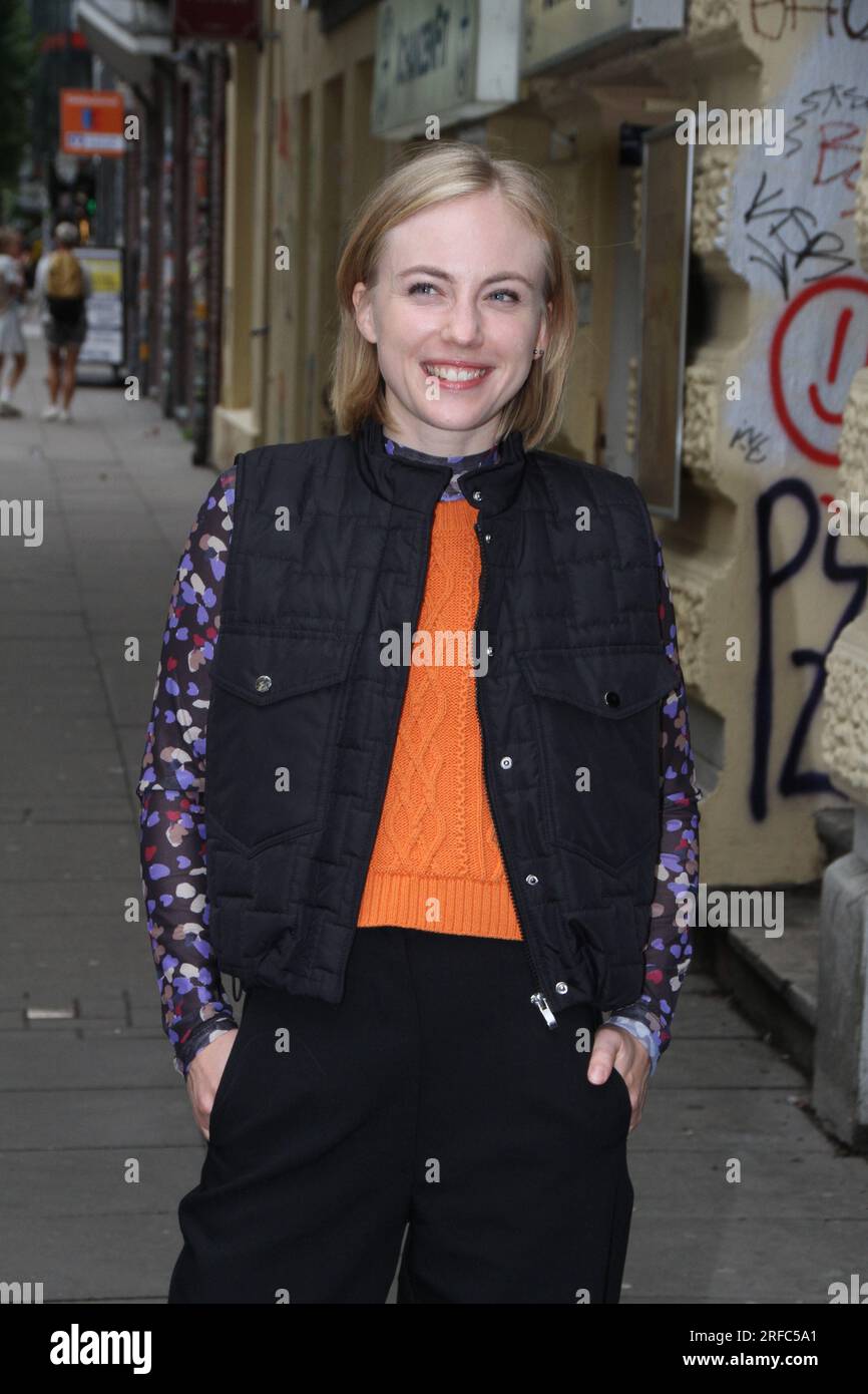 Elisa Schlott beim Photocall zur ARD/ARTE Serie 'Informant' (AT) vor ...