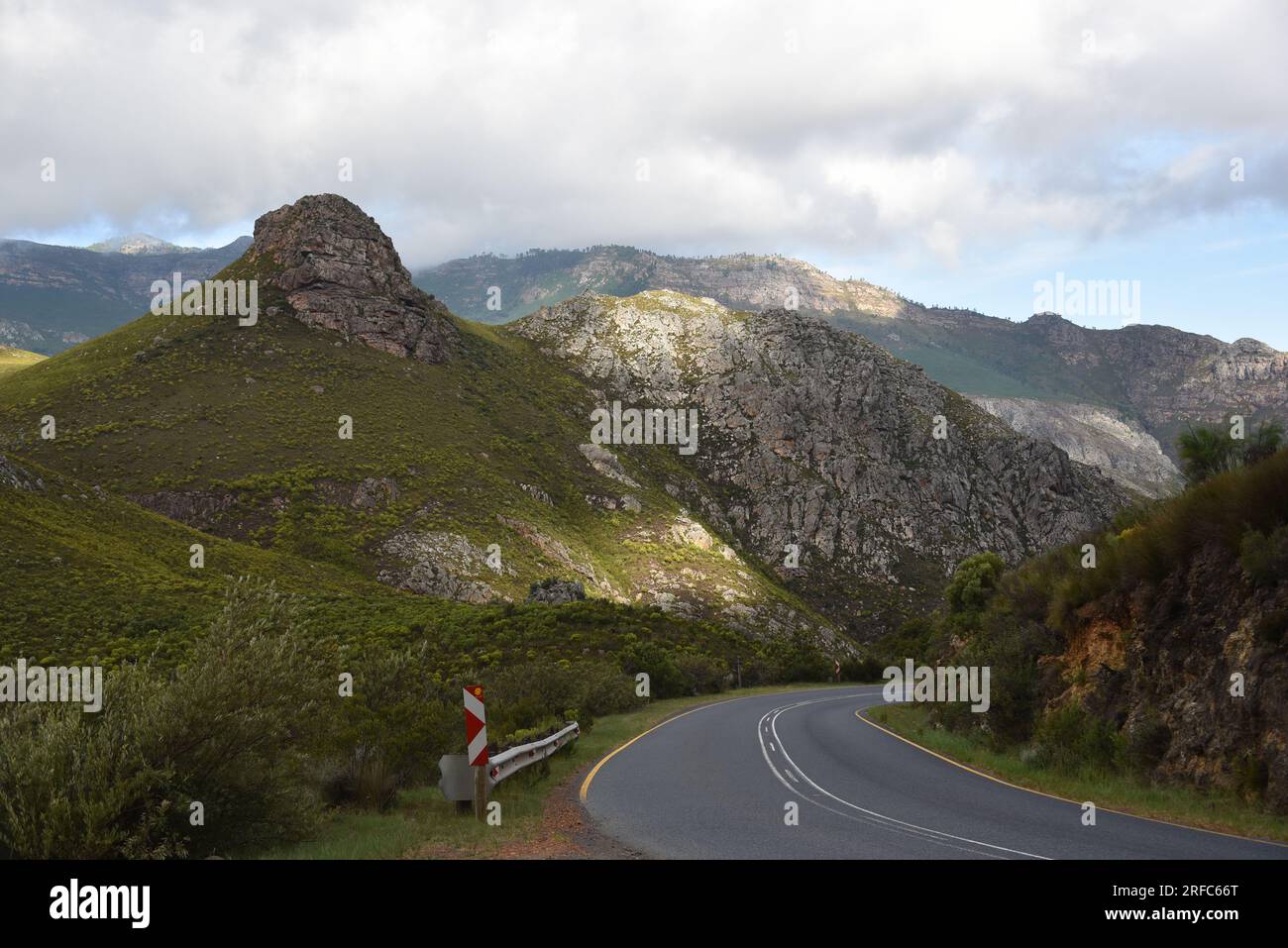 Beautiful large format panoramic mountain landscape view of the curving ...