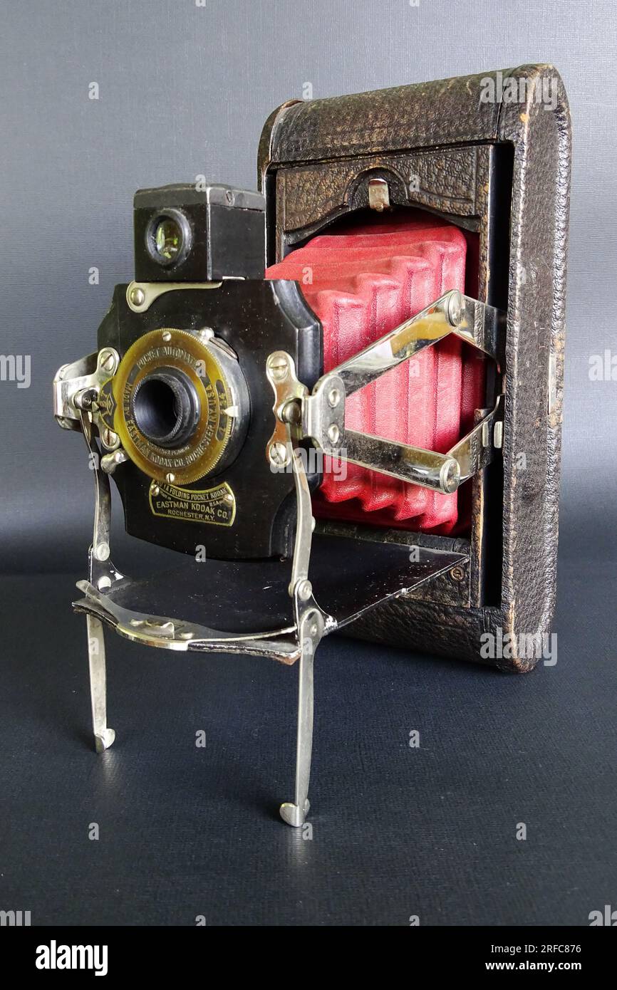 Yesterday's cameras - Kodak No. 1A Model C from 1905 to 1907 Stock ...