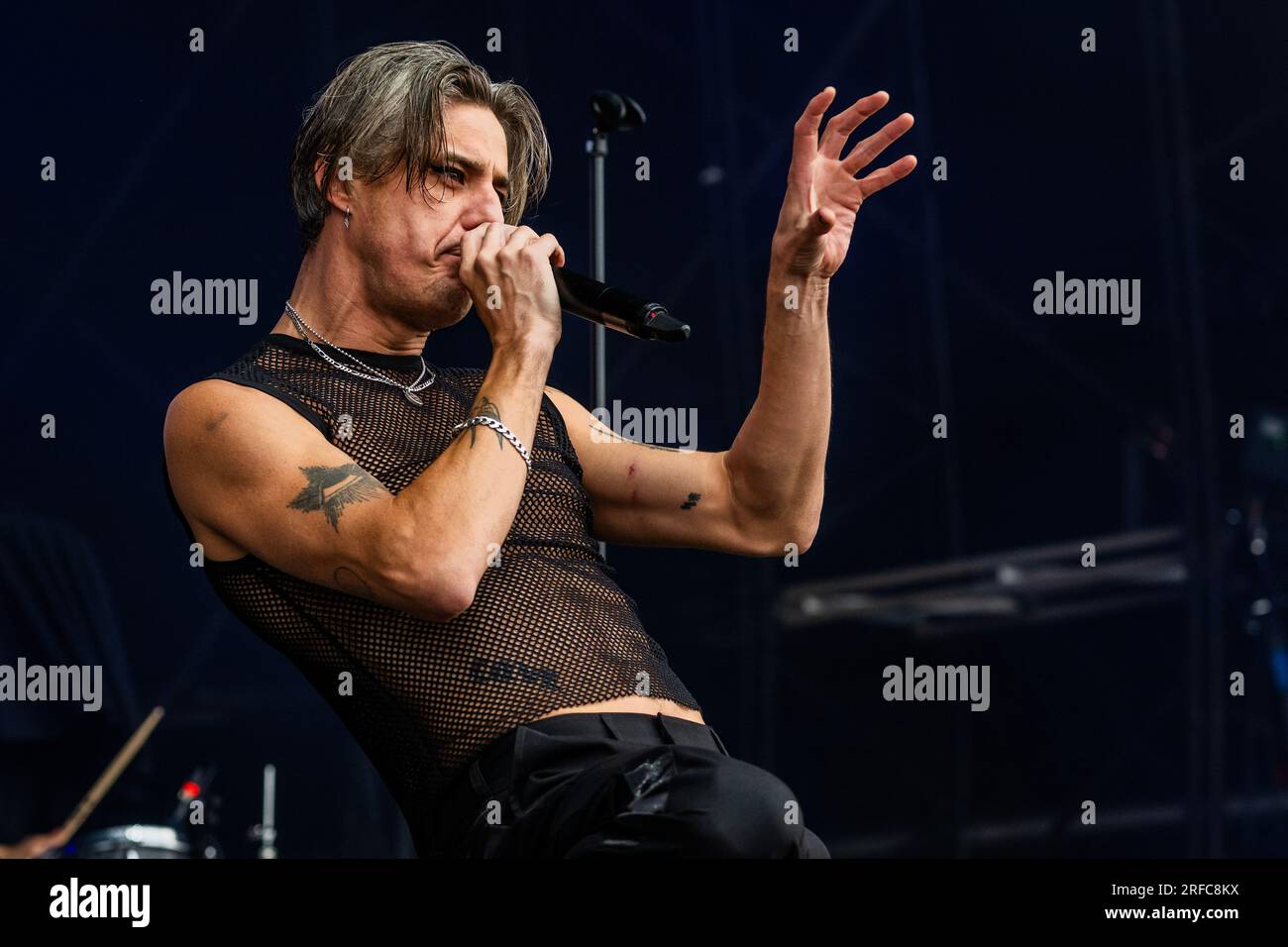 Confidence Man (with singers Janet Planet (Grace Stephenson) and Sugar ...