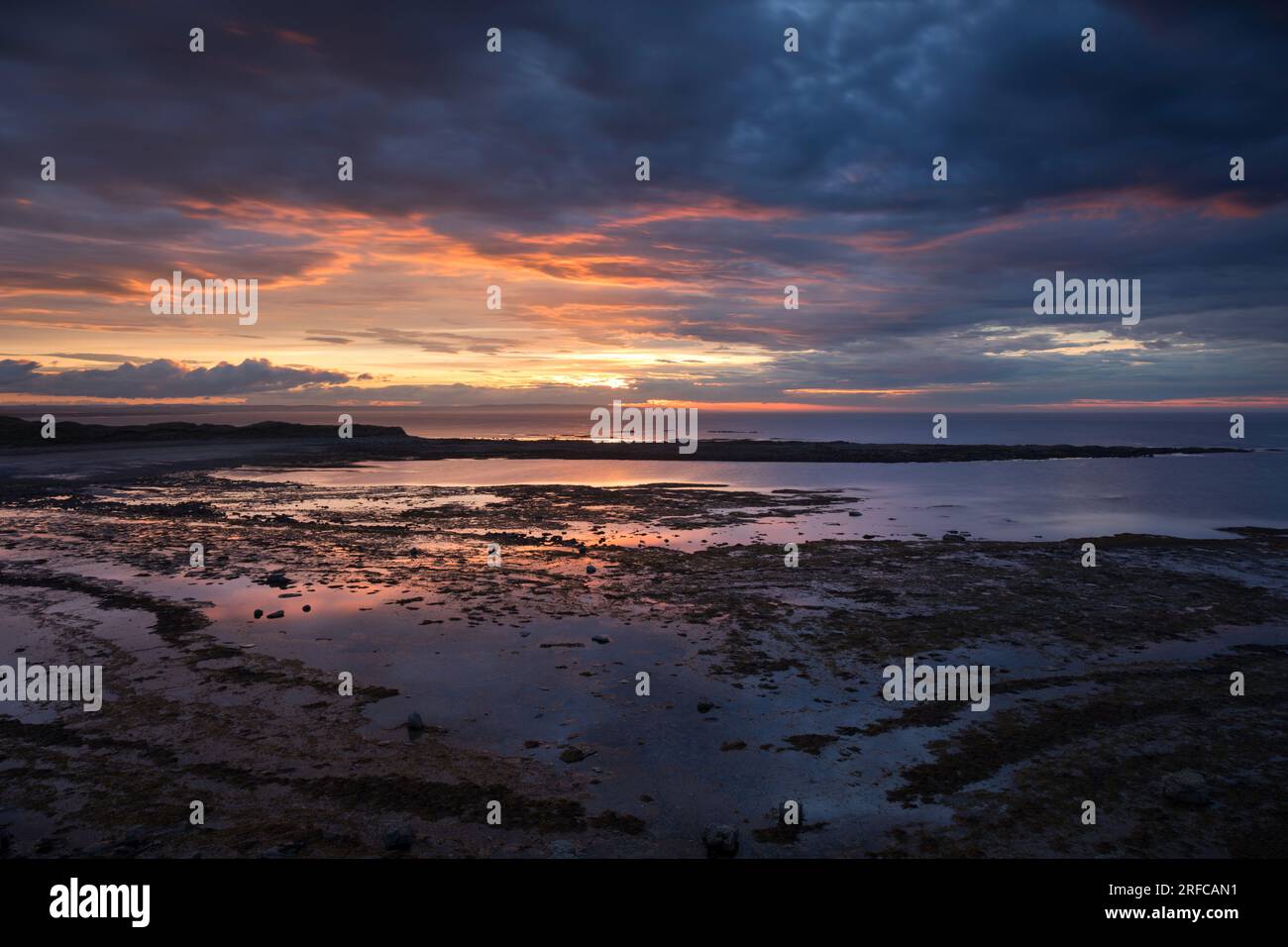 Haven island hi-res stock photography and images - Alamy