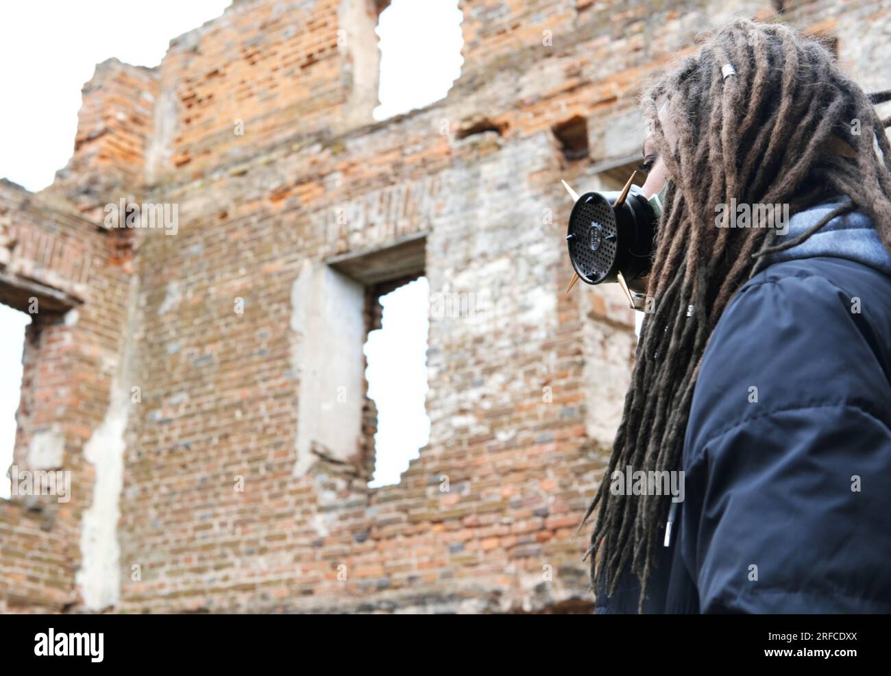 Post apocalypse female survivor. Young pandemic survivalist woman in ...