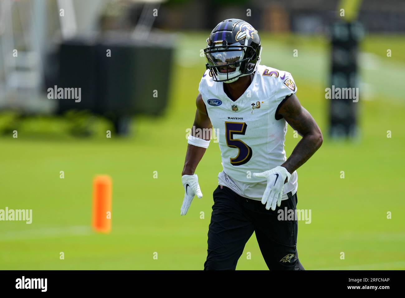 Baltimore Ravens cornerback Jalyn Armour-Davis works out during his ...