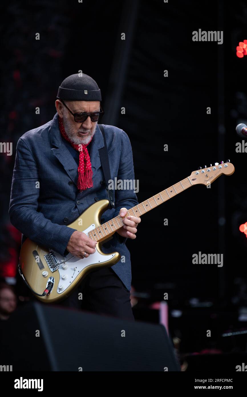 The Who perform live at totally wicked stadium st helens uk, 21st July ...