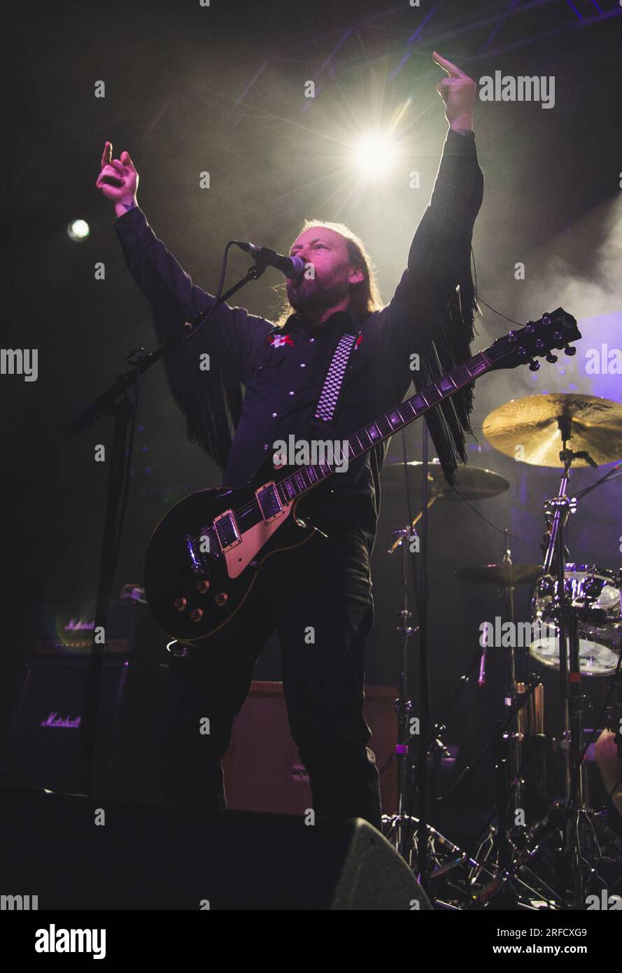 Rock band the black spiders hi-res stock photography and images - Alamy