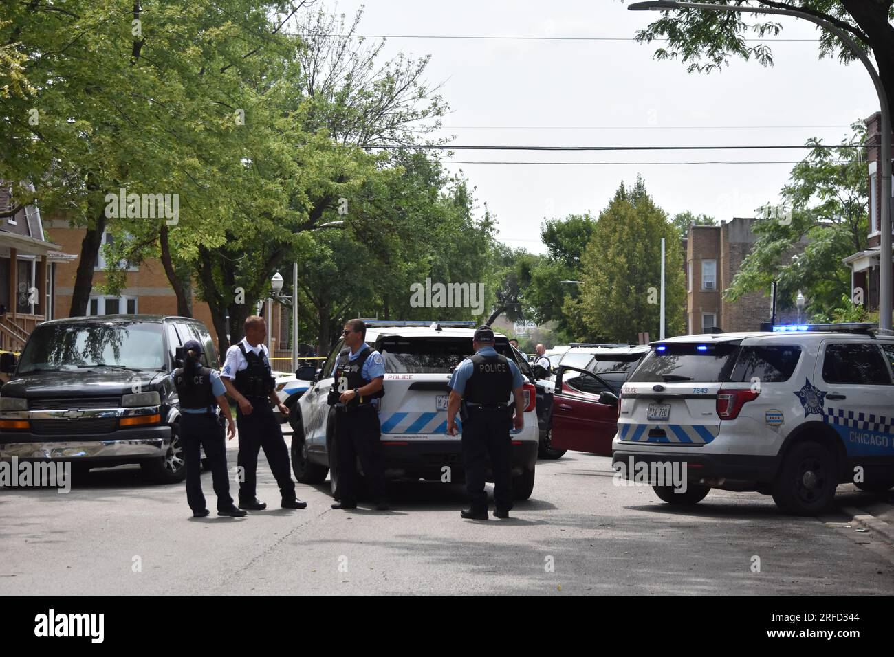 Chicago, United States. 02nd Aug, 2023. Authorities investigate the ...