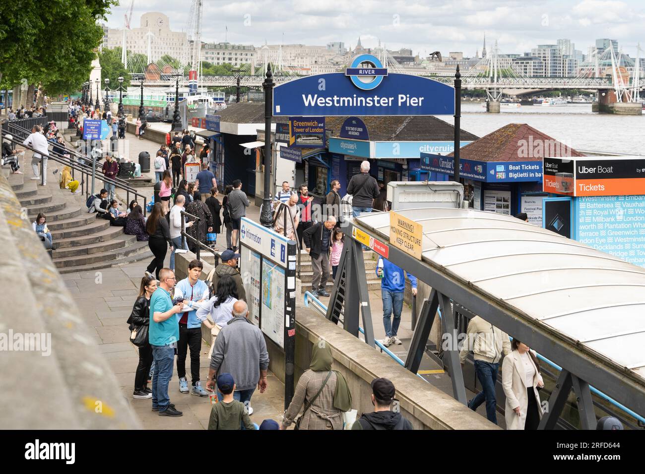 Mttereibataesart hi-res stock photography and images - Alamy