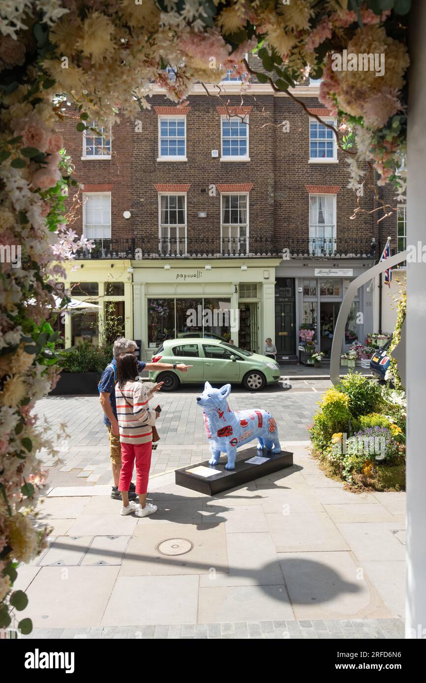 London Heritage Quarter's Platinum Jubilee Corgi Trail, Victoria BID ...